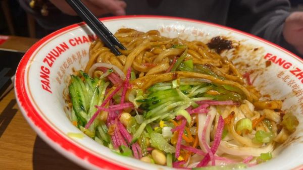 老北京炸酱面哪家最正宗_最地道口味在哪-第3张图片-山城妙识 老北京炸酱面哪家最正宗_最地道口味在哪-第3张图片-山城妙识