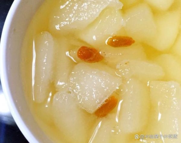 冰糖炖雪梨达达兔怎么做_冰糖炖雪梨达达兔功效-第2张图片-山城妙识