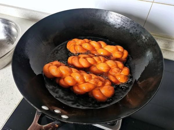 炸麻花的面怎么和_炸麻花和面比例是多少-第1张图片-山城妙识