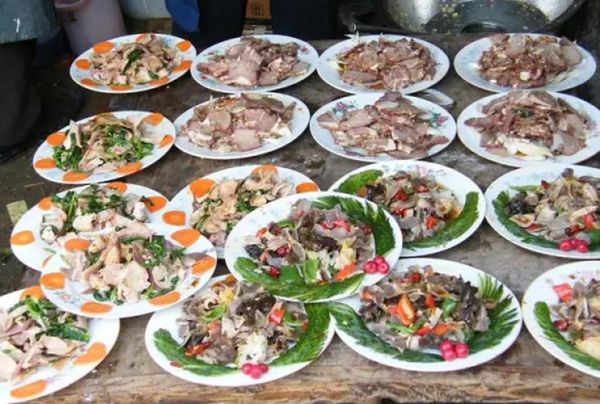 办丧事酒菜16个菜谱_如何搭配才得体-第1张图片-山城妙识