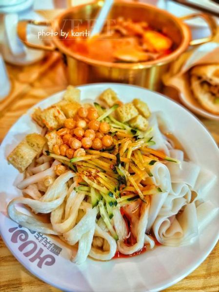 哪种面粉适合做凉皮_凉皮用高筋还是中筋面粉-第1张图片-山城妙识