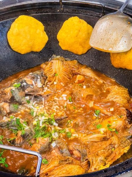 炖鱼的家常做法_怎样炖鱼不腥又入味-第3张图片-山城妙识