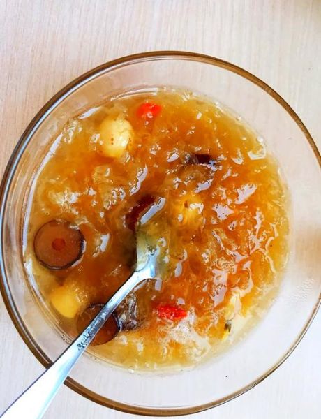 银耳莲子羹隔夜能吃吗_怎么保存不变质-第3张图片-山城妙识