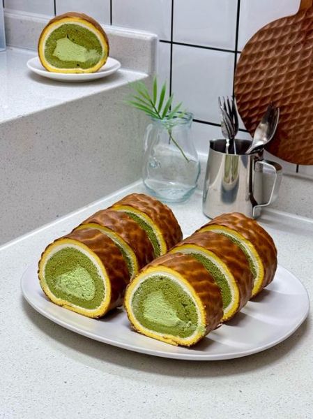 抹茶蛋糕卷怎么做_抹茶卷开裂怎么补救-第1张图片-山城妙识