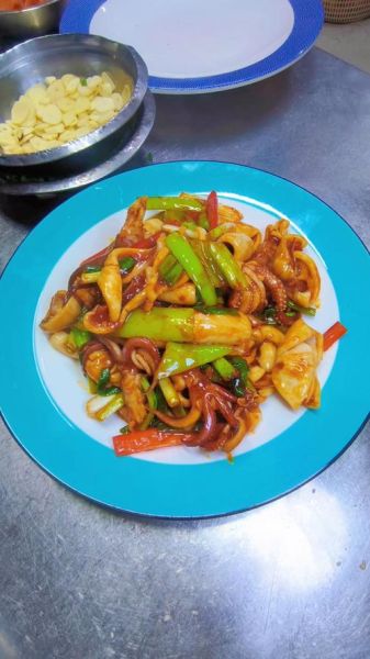 酱爆海兔怎么做好吃_酱爆海兔的腌制技巧-第3张图片-山城妙识