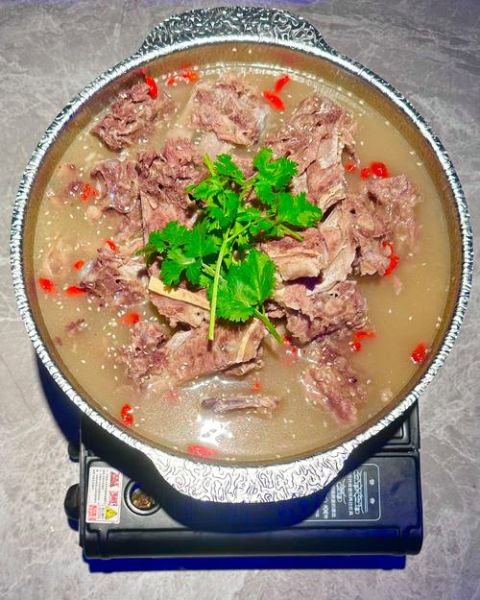 羊蝎子汤怎么炖最香_羊蝎子汤需要焯水吗-第2张图片-山城妙识 羊蝎子汤怎么炖最香_羊蝎子汤需要焯水吗-第2张图片-山城妙识