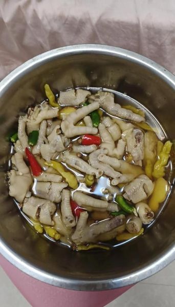 香糟卤鸡爪怎么做_香糟卤鸡爪的做法大全-第1张图片-山城妙识