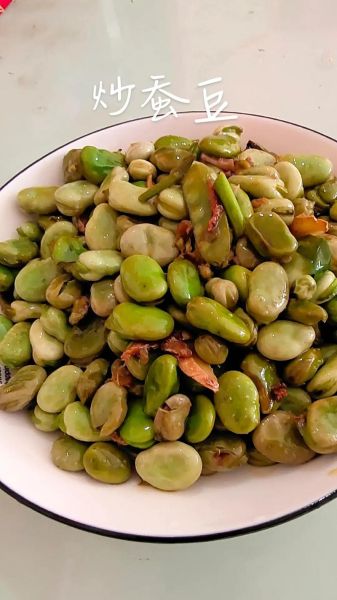 炒蚕豆怎么炒才酥脆_炒蚕豆的家常做法窍门-第2张图片-山城妙识 炒蚕豆怎么炒才酥脆_炒蚕豆的家常做法窍门-第2张图片-山城妙识