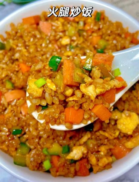 家常蛋炒饭怎么做_蛋炒饭先炒蛋还是先炒饭-第3张图片-山城妙识 家常蛋炒饭怎么做_蛋炒饭先炒蛋还是先炒饭-第3张图片-山城妙识