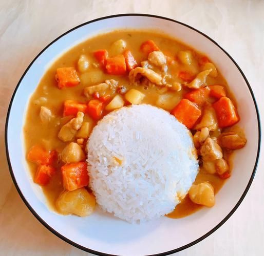 土豆咖喱鸡饭怎么做_土豆咖喱鸡饭热量高吗-第2张图片-山城妙识 土豆咖喱鸡饭怎么做_土豆咖喱鸡饭热量高吗-第2张图片-山城妙识