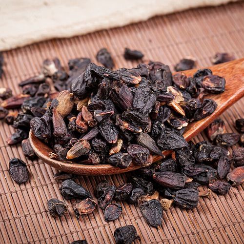 刺五加籽泡水喝的功效_刺五加籽泡水一天喝几次-第1张图片-山城妙识