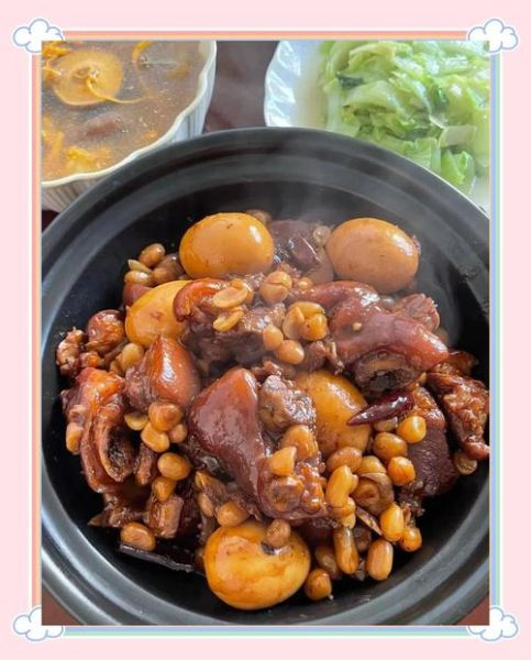 花生焖猪脚怎么做_花生焖猪脚要焯水吗-第3张图片-山城妙识