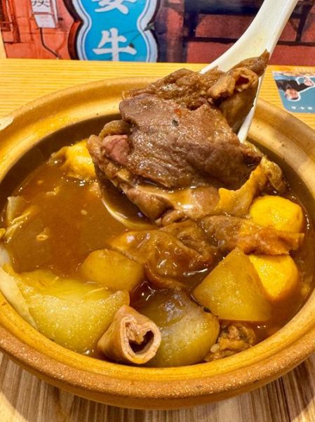 广东牛杂炖萝卜怎么做_正宗牛杂萝卜汤配方-第1张图片-山城妙识