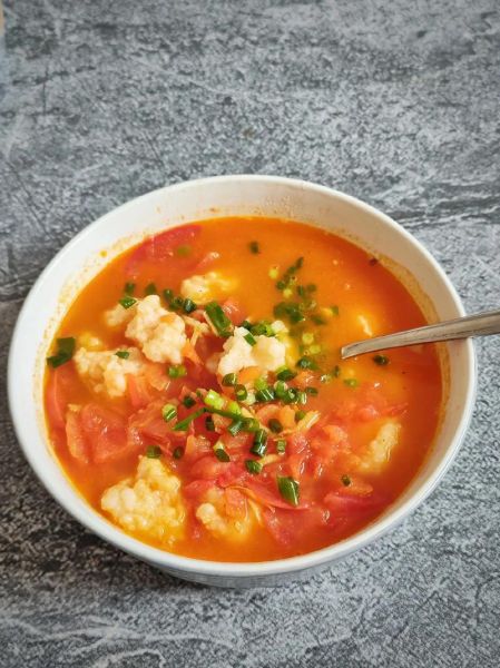 番茄虾滑汤怎么做_番茄虾滑汤热量高吗-第1张图片-山城妙识 番茄虾滑汤怎么做_番茄虾滑汤热量高吗-第1张图片-山城妙识