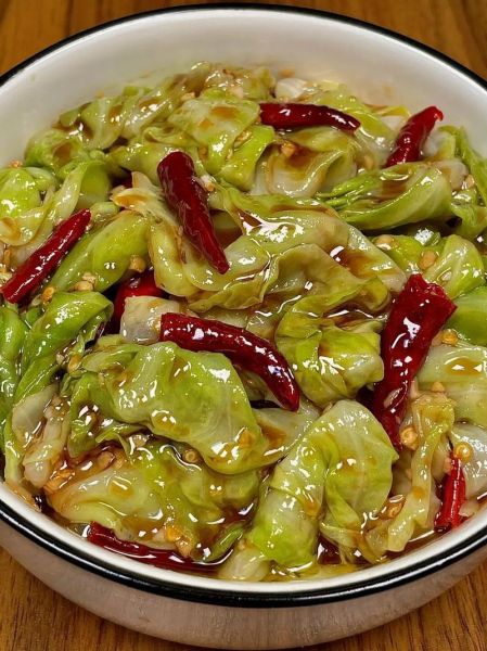 手撕包菜怎么做_饭店手撕包菜为什么那么脆-第1张图片-山城妙识 手撕包菜怎么做_饭店手撕包菜为什么那么脆-第1张图片-山城妙识