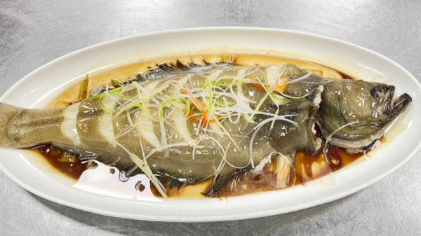 清蒸鲽鱼怎么做好吃_清蒸鲽鱼蒸多久才嫩-第2张图片-山城妙识