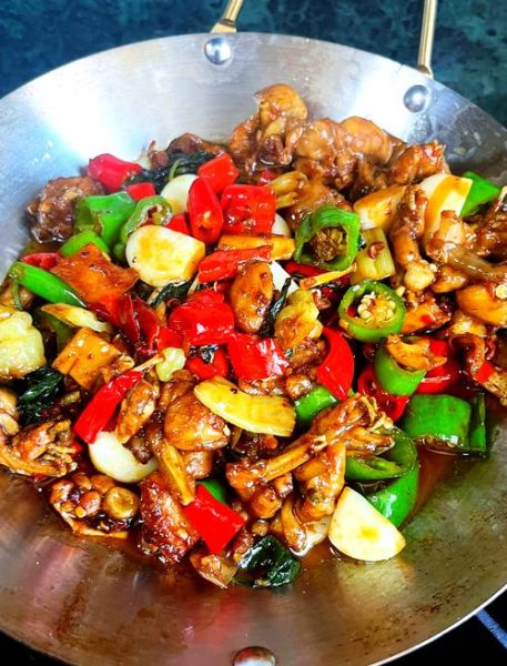 干锅牛蛙配菜有哪些_经典搭配推荐-第2张图片-山城妙识