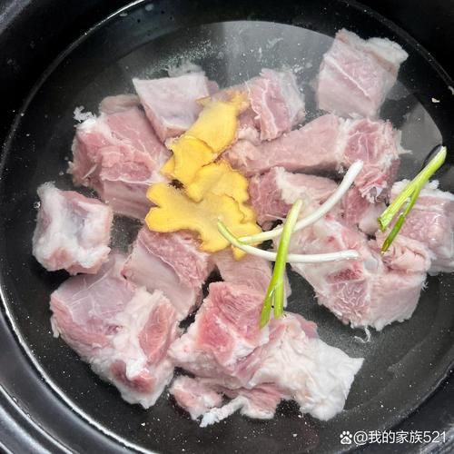 排骨焯水多长时间_焯水后还要洗吗-第1张图片-山城妙识