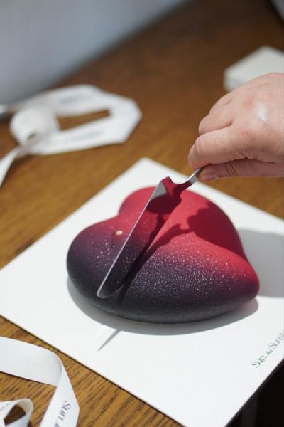 爱心巧克力蛋糕图片大全_如何做出高颜值爱心巧克力蛋糕-第3张图片-山城妙识