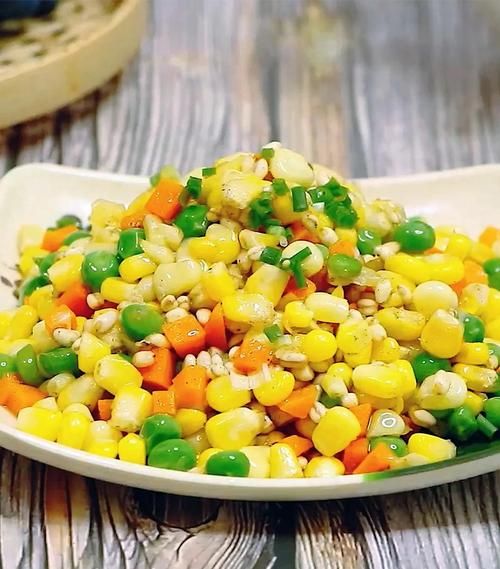 松仁玉米的做法_松仁玉米的营养价值-第1张图片-山城妙识