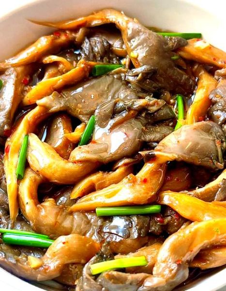 平菇怎么炒好吃_素炒平菇的家常做法-第1张图片-山城妙识 平菇怎么炒好吃_素炒平菇的家常做法-第1张图片-山城妙识