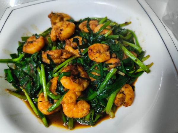 韭菜炒虾仁怎么做_韭菜炒虾仁的家常做法-第1张图片-山城妙识