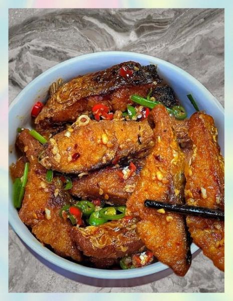 怎么炸草鱼块好吃_草鱼块怎么炸外酥里嫩-第3张图片-山城妙识