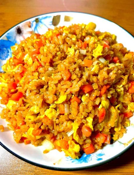 新手炒蛋炒饭先放蛋还是先放饭_蛋炒饭不粘锅技巧-第3张图片-山城妙识