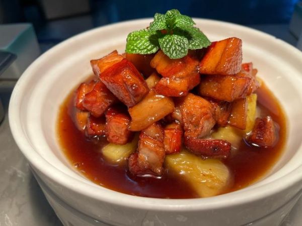 菠萝古老肉是什么肉做的_正宗做法用猪里脊还是五花肉-第2张图片-山城妙识