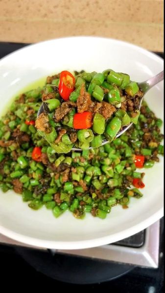 榄菜肉末豆角怎么做_榄菜肉末豆角热量高吗-第3张图片-山城妙识