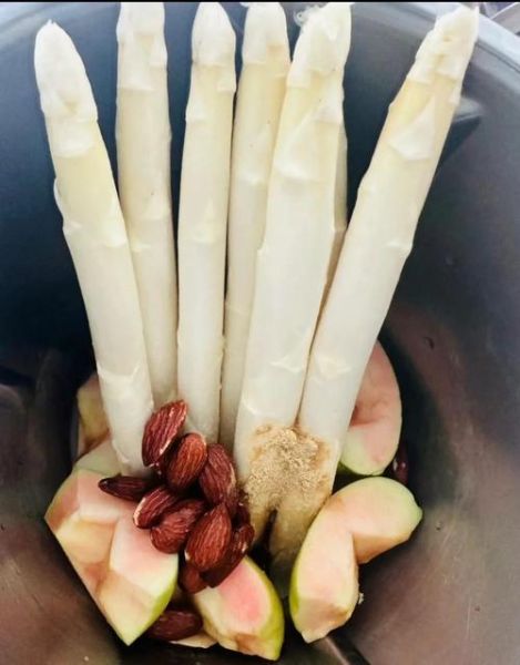 白芦笋怎么挑选_白芦笋怎么吃最好吃-第1张图片-山城妙识