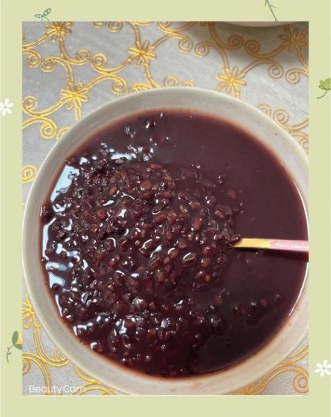 女人吃黑米好还是黑糯米好_哪个更补血-第3张图片-山城妙识