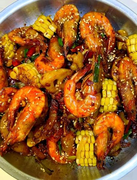 干锅香辣虾怎么做_家庭版干锅虾配方-第2张图片-山城妙识