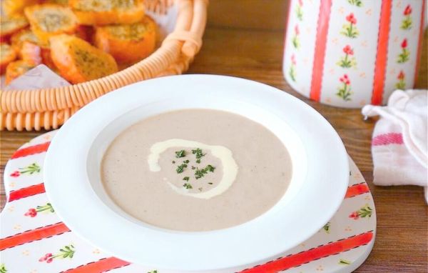 奶油蘑菇汤用什么蘑菇_哪种蘑菇最香-第2张图片-山城妙识