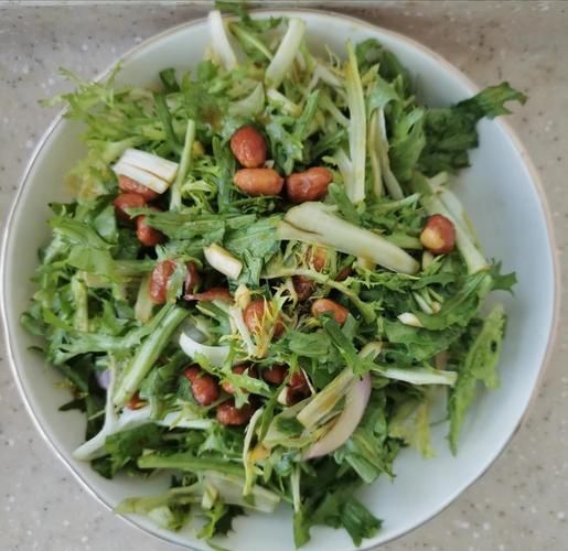 老醋花生拌苦菊怎么做_老醋花生拌苦菊的热量高吗-第1张图片-山城妙识