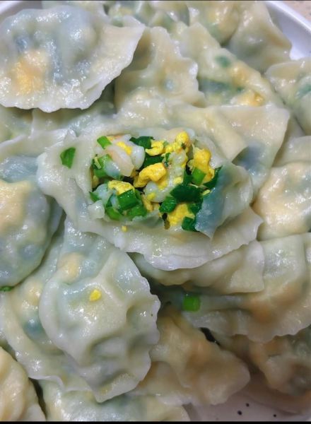 虾仁韭菜鸡蛋饺子馅怎么做_虾仁韭菜鸡蛋饺子馅怎么调才鲜-第1张图片-山城妙识