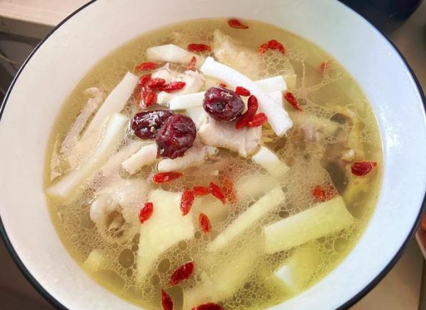 椰子煲鸡汤的做法_椰子鸡汤怎么煲好喝-第1张图片-山城妙识