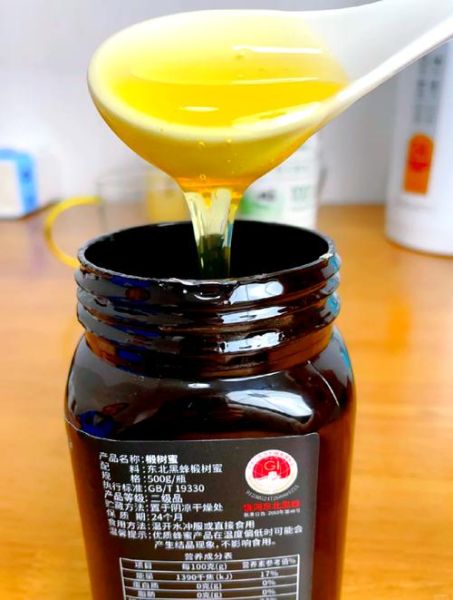 椴树蜜是白色的好还是发黄的好_颜色差异背后的真相-第3张图片-山城妙识