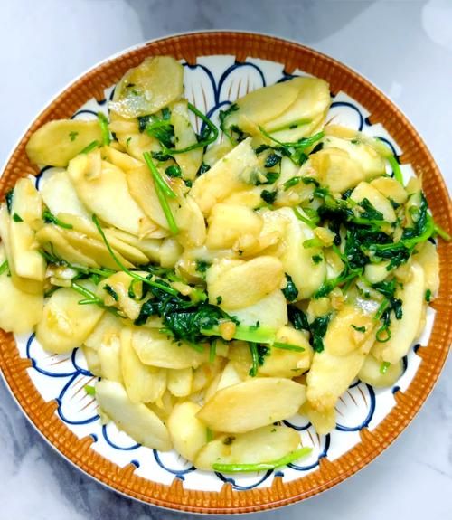 清炒淮山怎么做_清炒淮山需要焯水吗-第3张图片-山城妙识