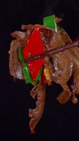 炒猪心要不要焯水_焯水后口感如何-第3张图片-山城妙识