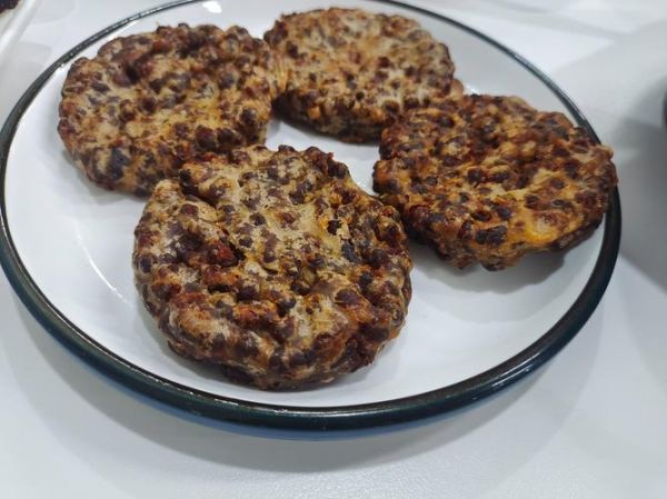 肚包鸡的家常做法_肚包鸡怎么炖才好吃-第1张图片-山城妙识