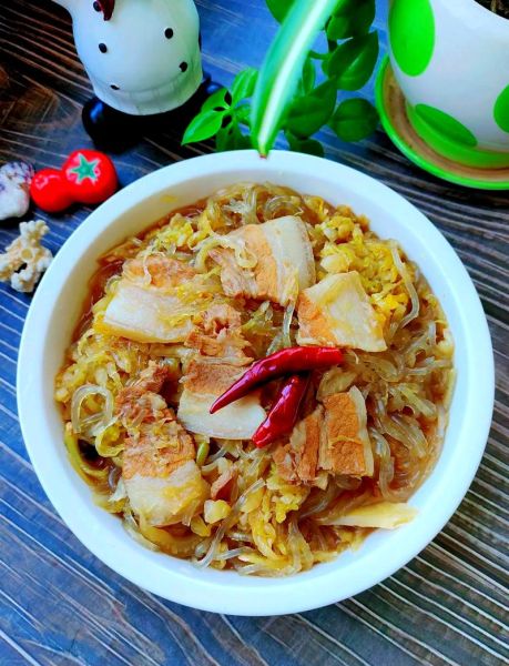 酸菜五花肉炖粉条怎么做_酸菜五花肉炖粉条的家常做法-第3张图片-山城妙识 酸菜五花肉炖粉条怎么做_酸菜五花肉炖粉条的家常做法-第3张图片-山城妙识
