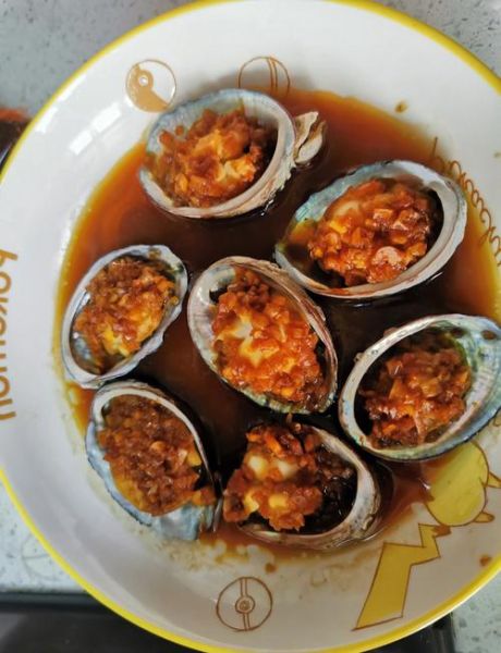 清蒸鲍鱼怎么做才鲜嫩_清蒸鲍鱼蒸几分钟最佳-第1张图片-山城妙识