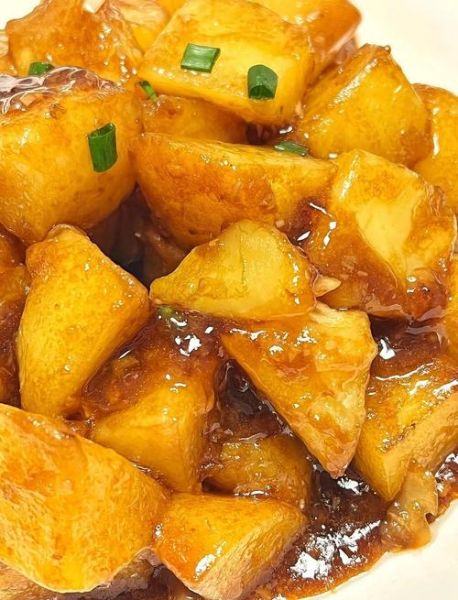 红烧土豆怎么做好吃_红烧土豆的做法窍门-第1张图片-山城妙识