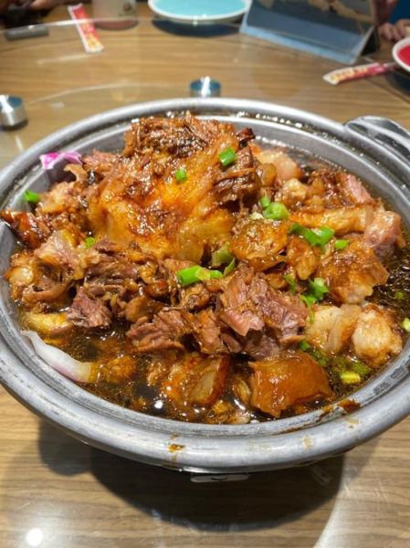 炖牛肉必须放什么调料_炖牛肉最香的调料组合-第3张图片-山城妙识