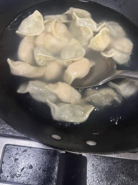 煮饺子加几次凉水_饺子不破皮技巧-第2张图片-山城妙识