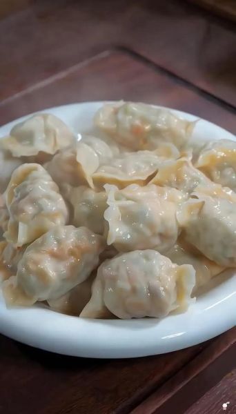 家常豆角鸡蛋素饺子怎么做_豆角鸡蛋饺子馅怎么调才好吃-第1张图片-山城妙识