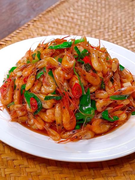 河虾怎么做好吃_河虾怎么吃最有营养-第1张图片-山城妙识