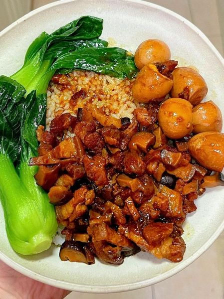 卤肉饭配菜有哪些_卤肉饭配菜怎么选-第1张图片-山城妙识