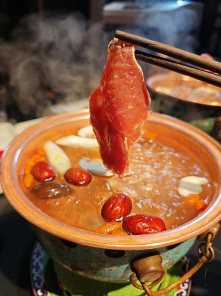 涮羊肉配菜有哪些_涮羊肉配菜怎么选-第2张图片-山城妙识 涮羊肉配菜有哪些_涮羊肉配菜怎么选-第2张图片-山城妙识